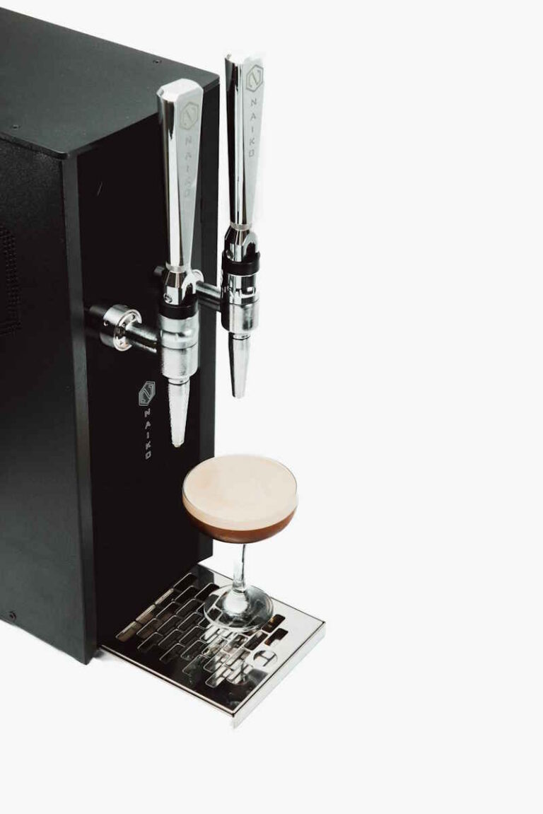 Naiko Nitro Espresso Martini Machine - Bars love this machine
